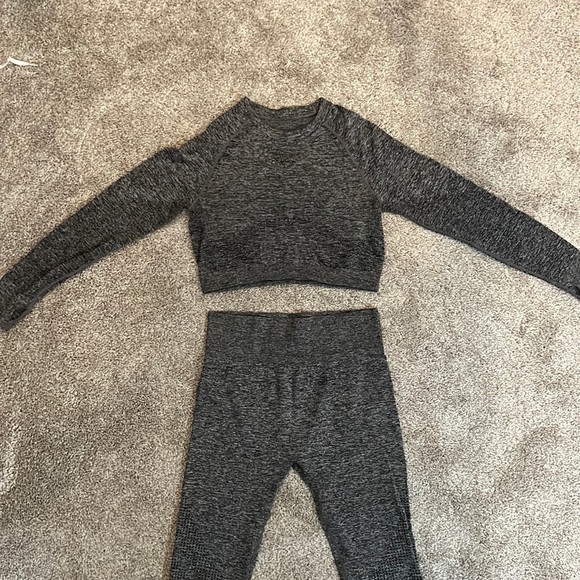 Mono B | Other | Workout Gear Very Form Fitting | Poshmark